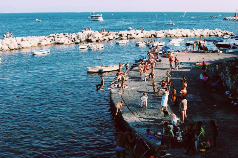 1 NIGHT IN NAPOLI - NATALIE OFF DUTY